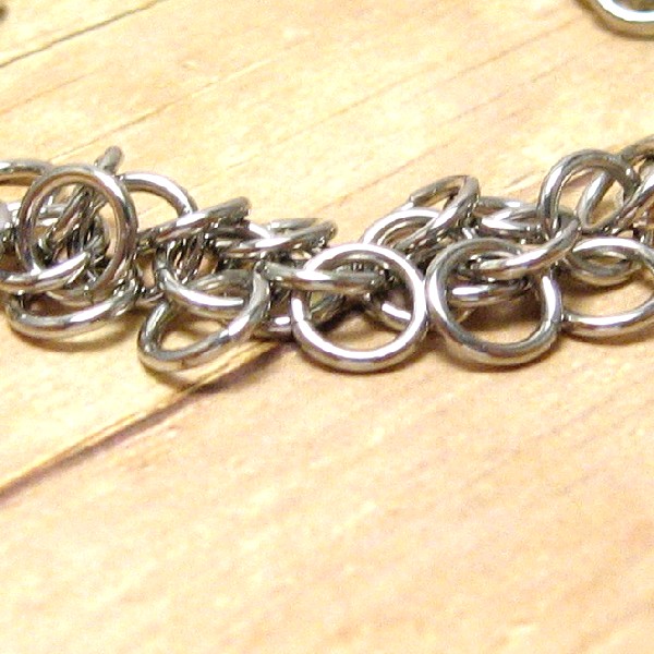 Aluminum Chain Mail Bracelet, Shaggy Loops Chain Maille Bracelet, Shiny ...
